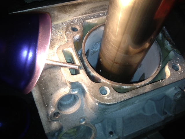 Outboard Resleeving and boring | Riversidepowerboats